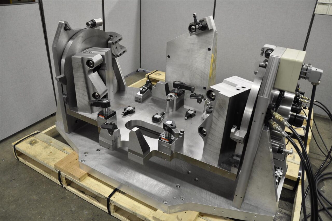 Workholding Fixtures | Custom Manual & Hydraulic Fixtures